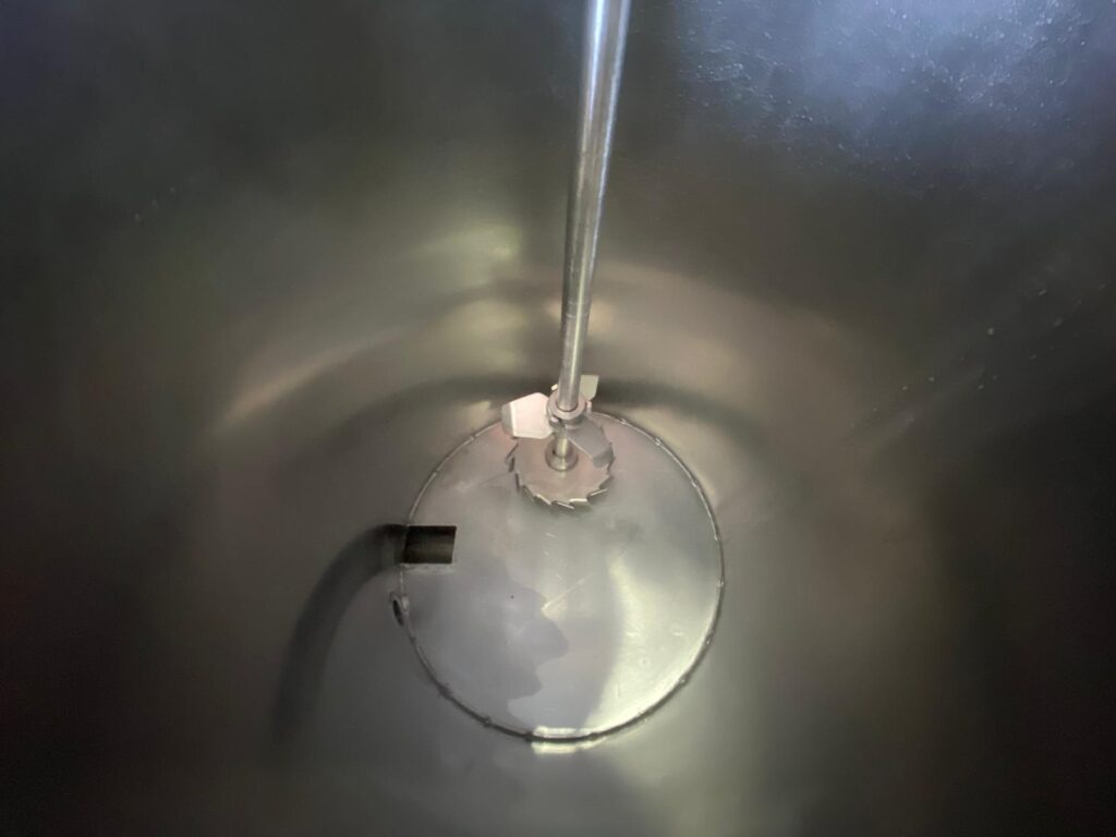 REACTOR EN BANCADA CON RUEDAS DE 150L CON RESISTENCIAS ELECTRICAS - MMG ...